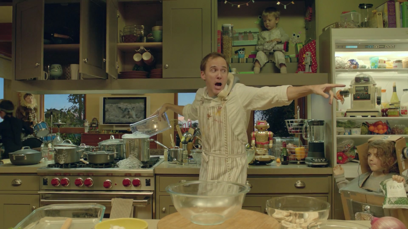 Too Many Cooks in the Kitchen? Housing Design Matters