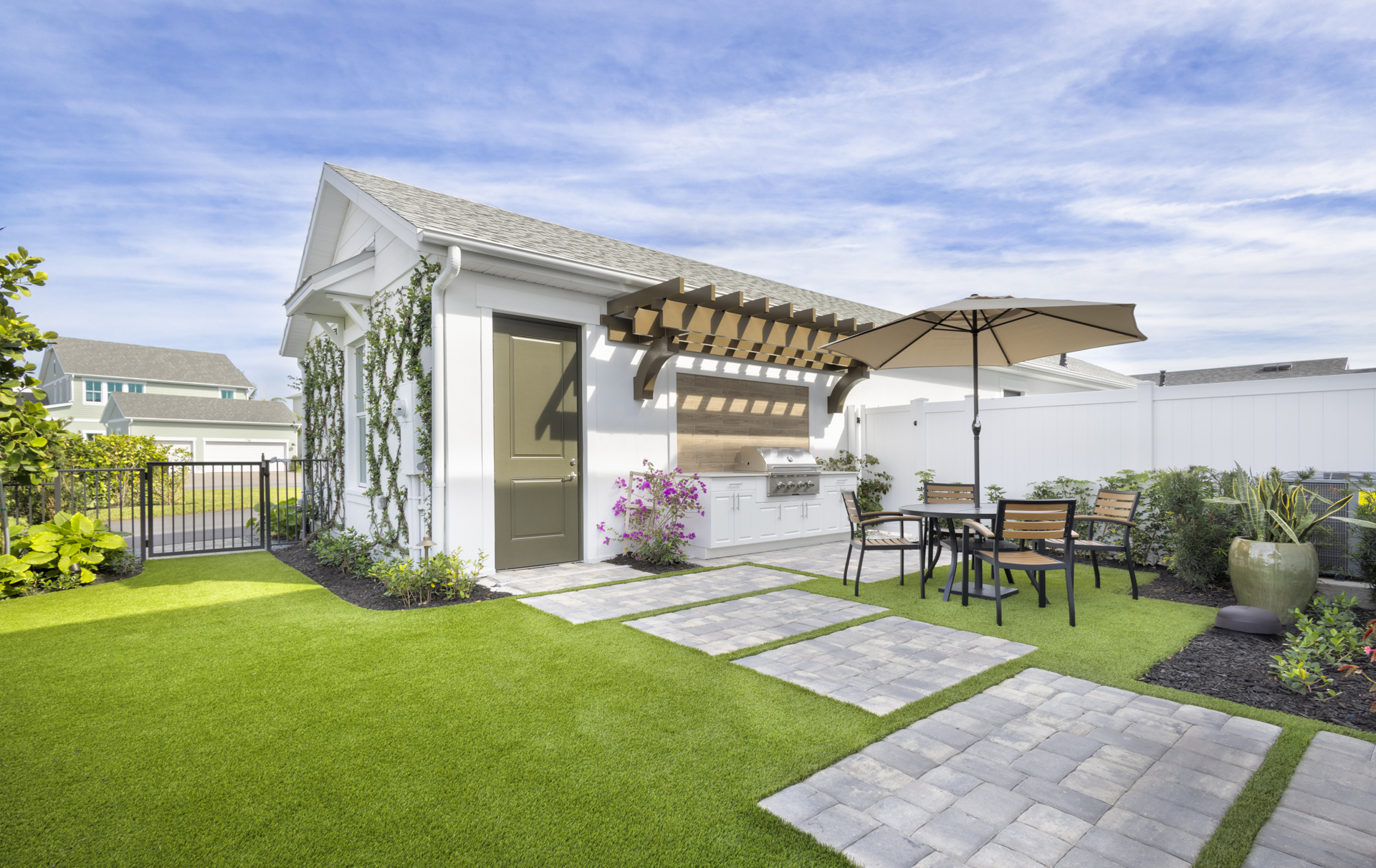 Capturing the Outdoor Magic in Alley-loaded Homes - Housing Design Matters
