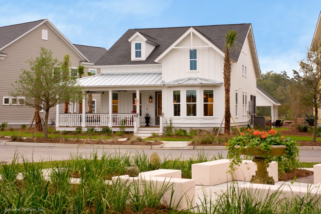 Capturing the Outdoor Magic in Alley-loaded Homes - Housing Design Matters